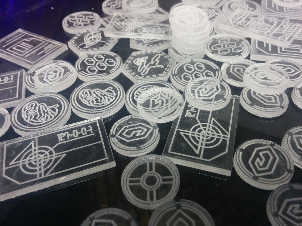 Lasersaur, Android Netrunner & laser cut tokens… – Tog Hackerspace